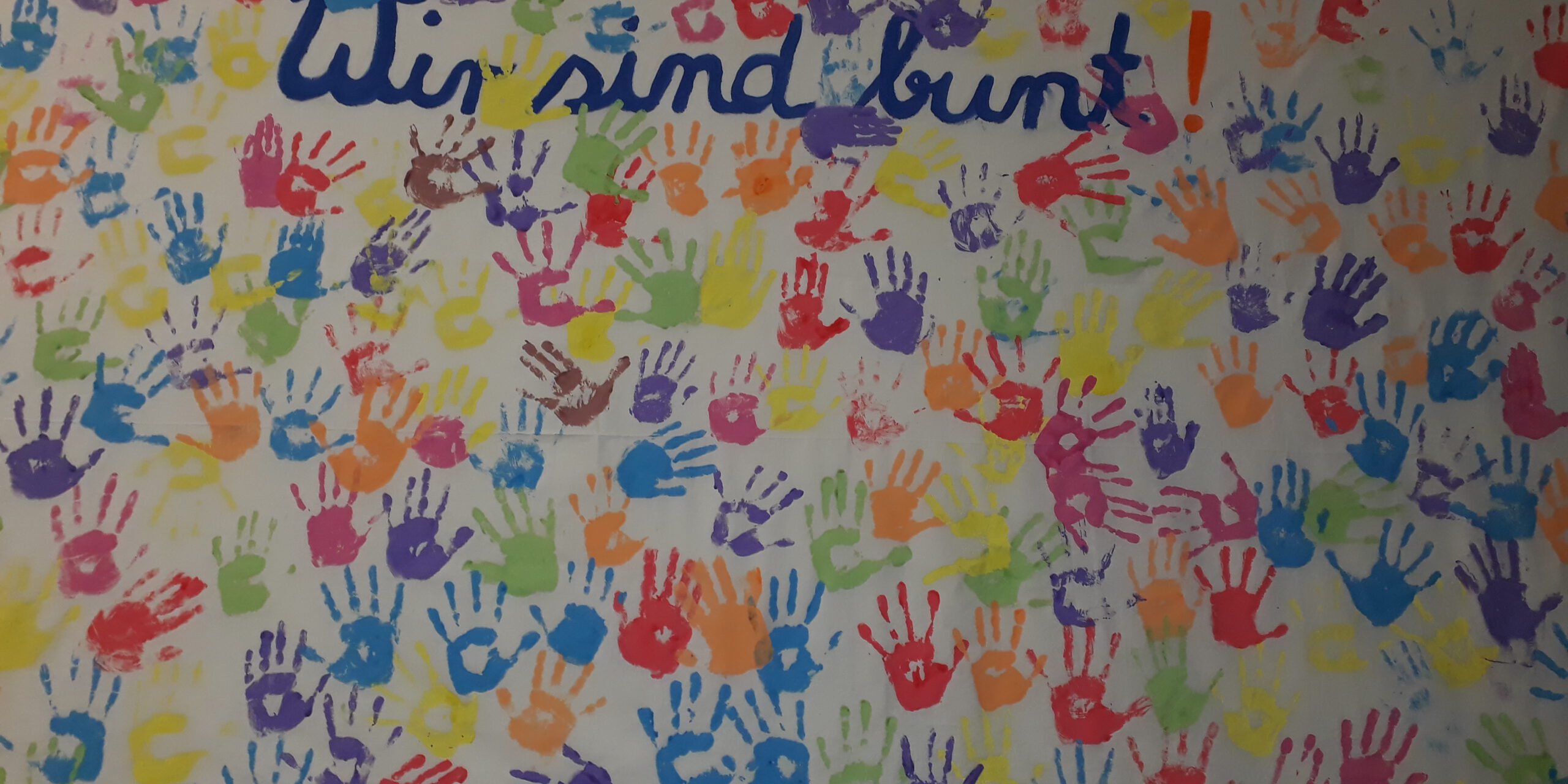 Wir sind bunt! – Klosterschule Lichtental Wir sind bunt! – Klosterschule Lichtental